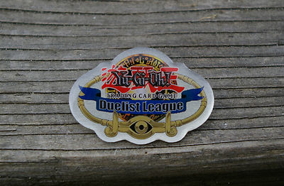 Yu-Gi-Oh! Trading Card Game Duelist League Pin Pinback 1996 Kazuki ...