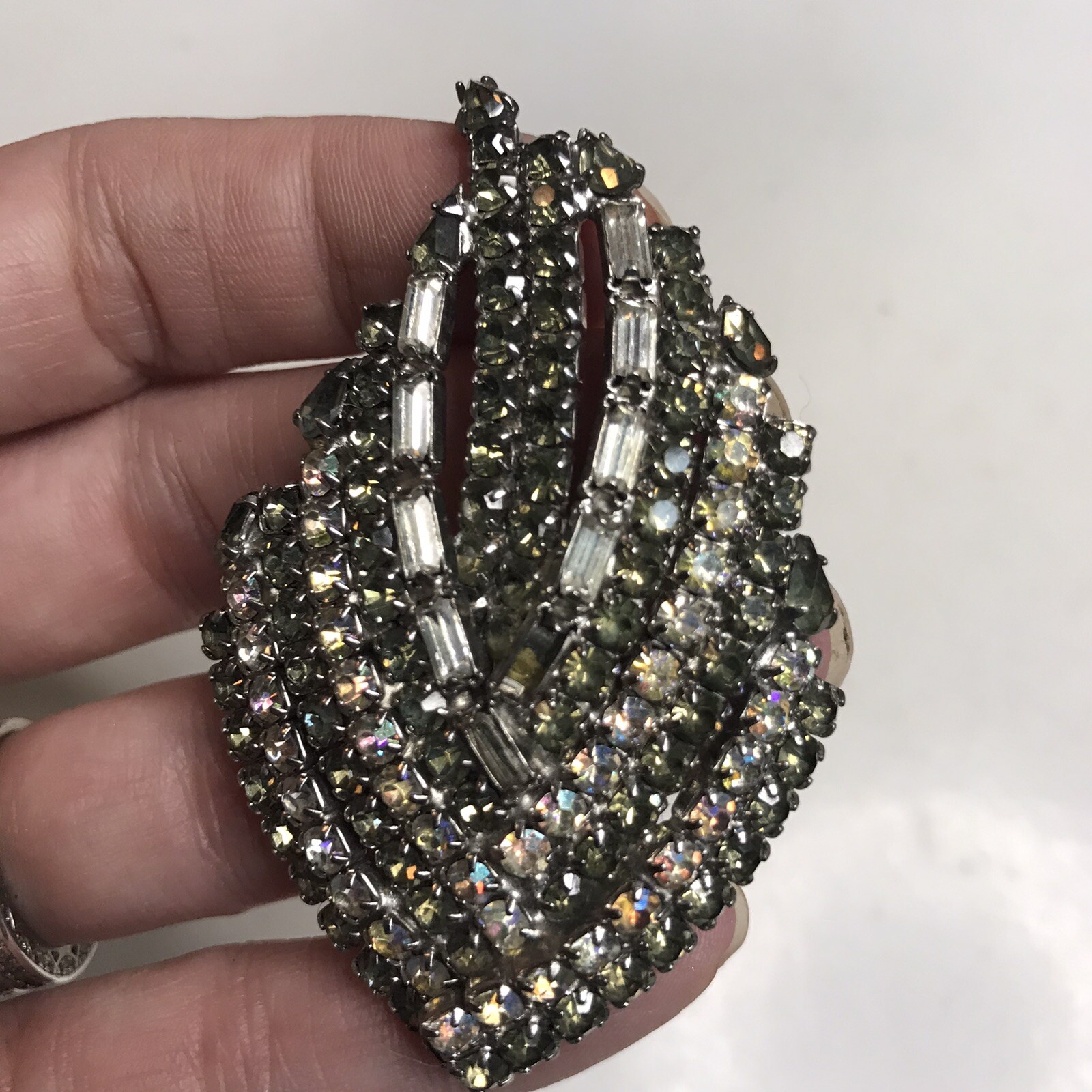 Vintage Hobe Rhinestone Brooch Black and AB Stones FL… - Gem