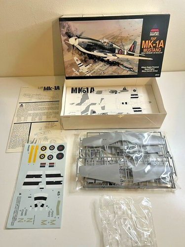 #618 - ACCURATE MINIATURES RAF MK-1A MUSTANG 1:48 AIRPLANE MODEL KIT ...