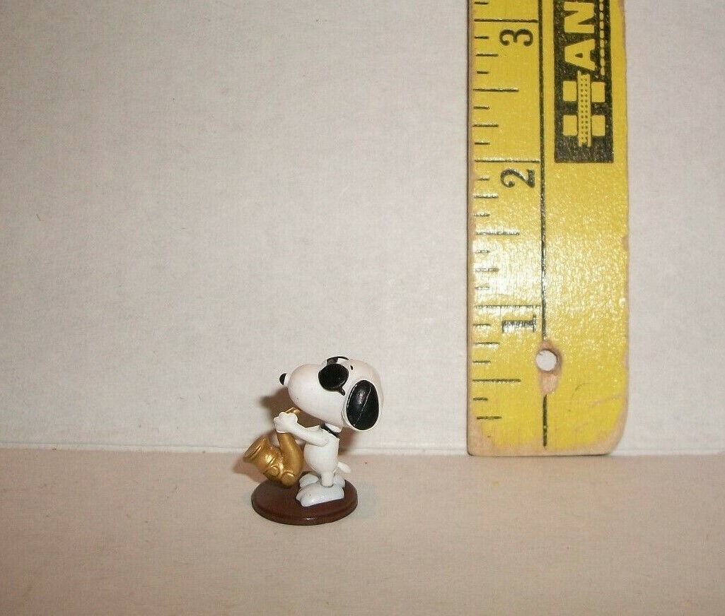MINIATURE FASHION DOLL RE-MENT SNOOPY TOY WITH INSTRUMENT DOLLS 1/6 ...