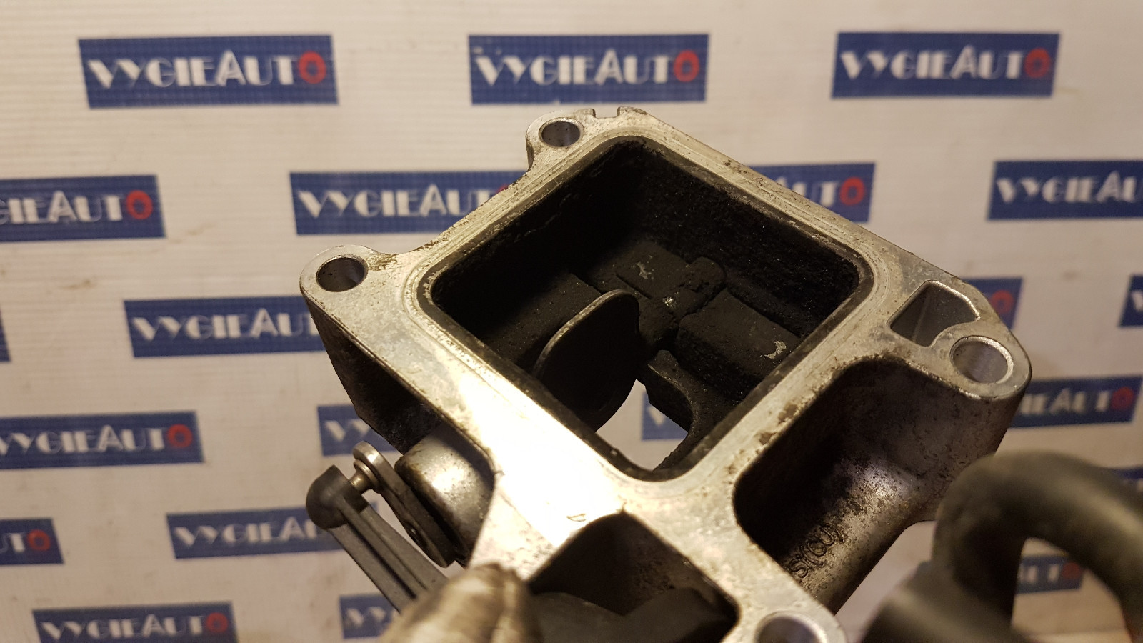 Kia Sportage 2017 Diesel EGR Valve Cooler 284202A610 Aug6773 for sale ...