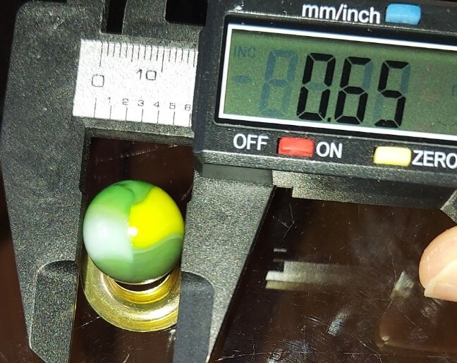 Vitro Agate Tiger Eye Patch Marble, Green, White, Yellow, .65, HTF ...