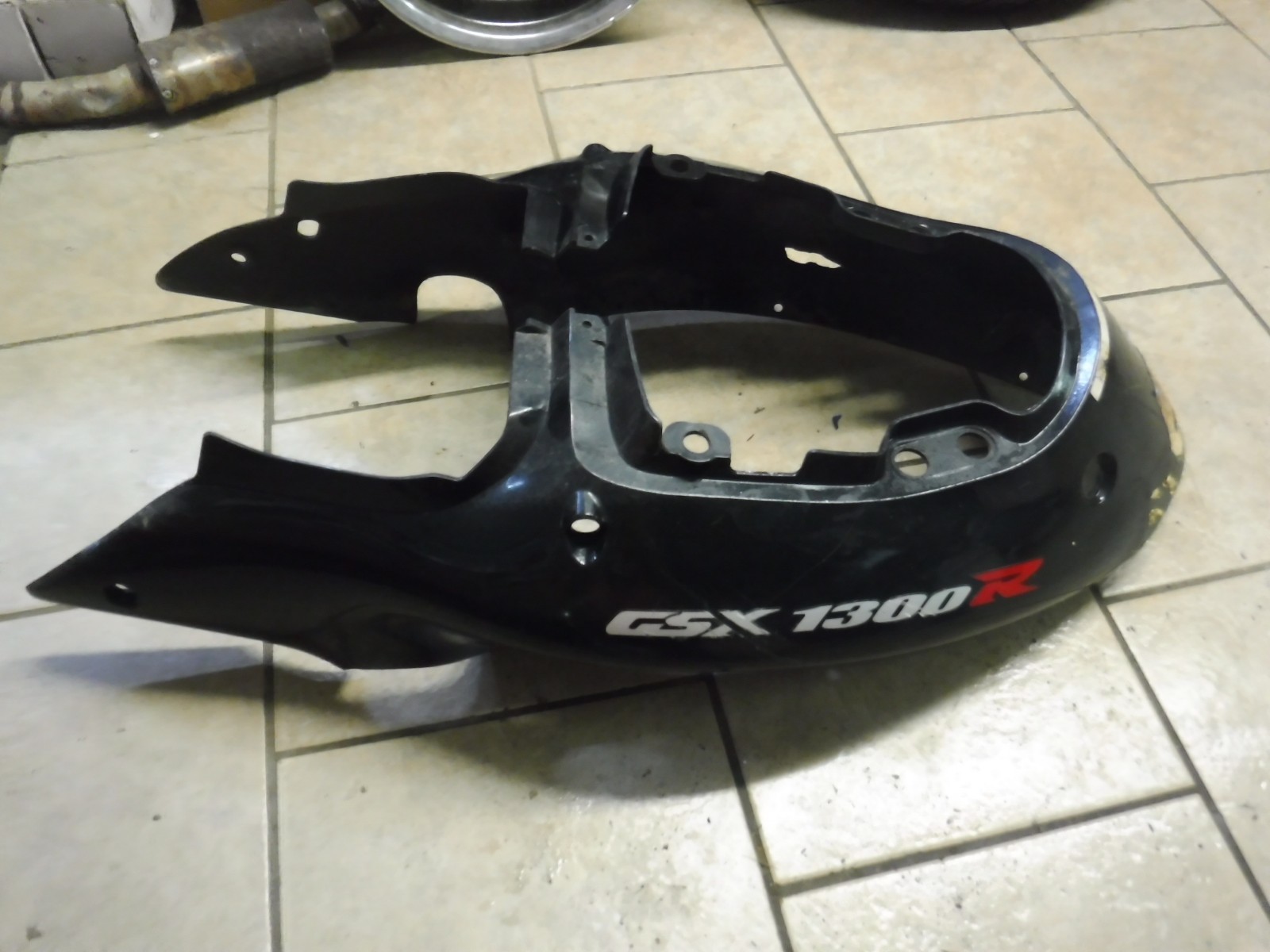 99-07 GSX1300R HAYABUSA BUSA Rear Tail Fairing Cowling Cover 47111-24F0 ...