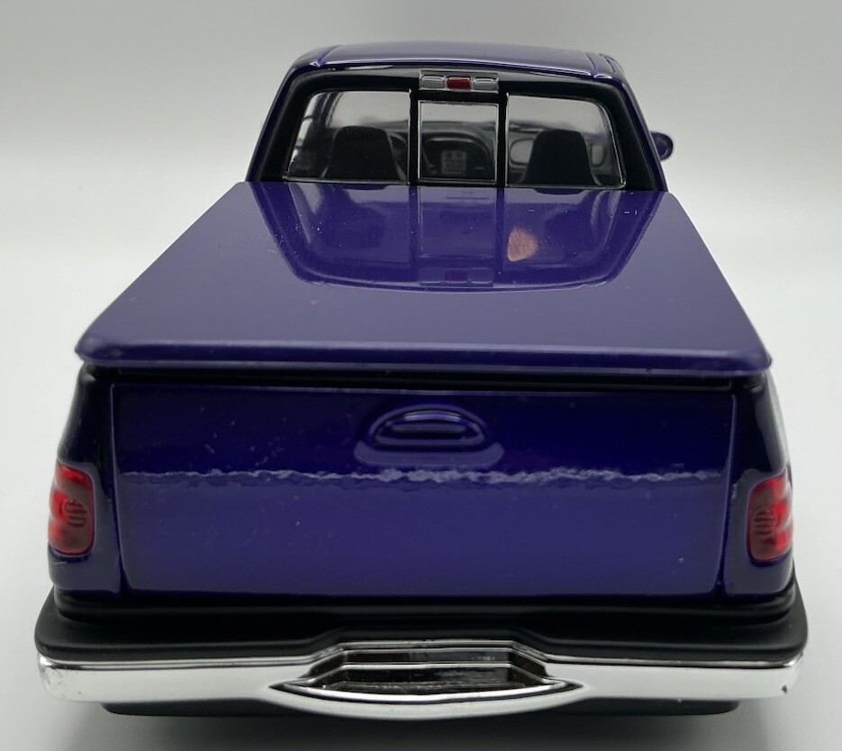 1999 Ford F-150 FLARESIDE SUPERCab BLUE Pickup LOW RIDER 1:24 Die-cast ...