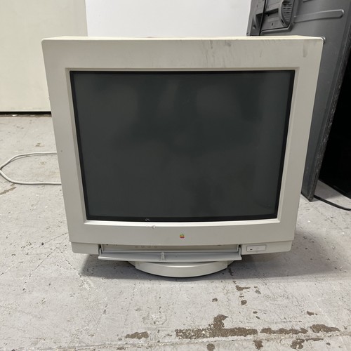 Genuine Macintosh Apple Computer Multiple Scan Display Screen 17 ...