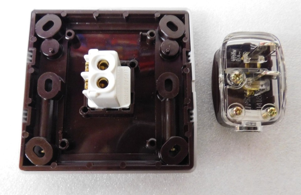 Motorhome Caravan boat, horsebox Clipsal electrics 12v socket & plug ...