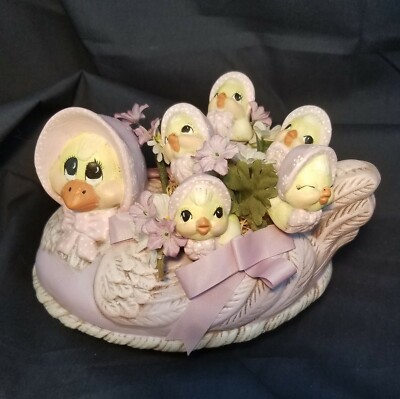 Ceramic Mom Duck w/ 5 Removable Ducklings in Flower Basket Figurine ...