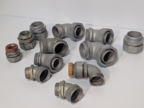 LOT of 12 Assorted Appleton Liquid Tight Metal Connectors, 4 straight ...