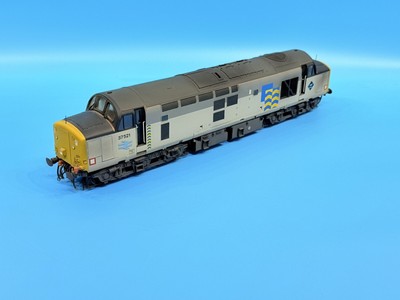 DJH 'O' GAUGE CLASS 37 521 BR RAILFREIGHT 'PETROLEUM' WEATHERED DIESEL ...