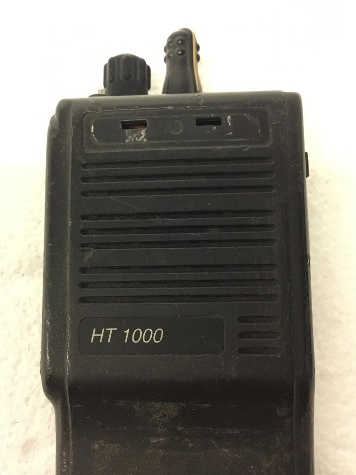 MOTOROLA HT1000 H01KDC9AA3DN 16 Channel 2 Way Radio, No Battery ...