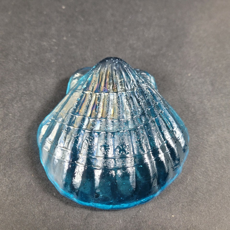 Blue Glass Scalloped Sea Shell Paperweight Fish Tank Art Nautical Beach ...