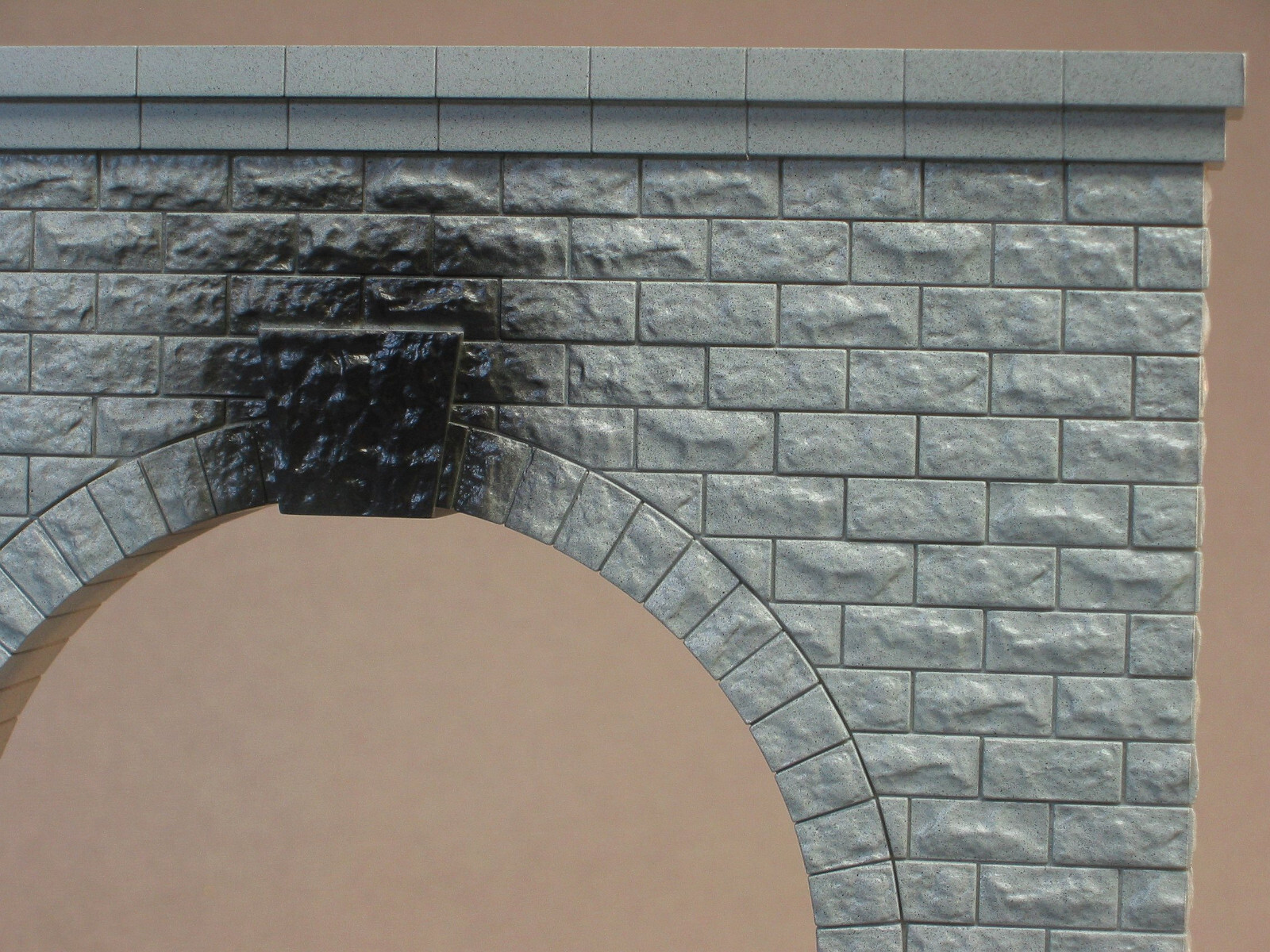 MTH RAILKING REALTRAX O GAUGE SINGLE TRAIN TUNNEL PORTALS (PAIR) 40 ...