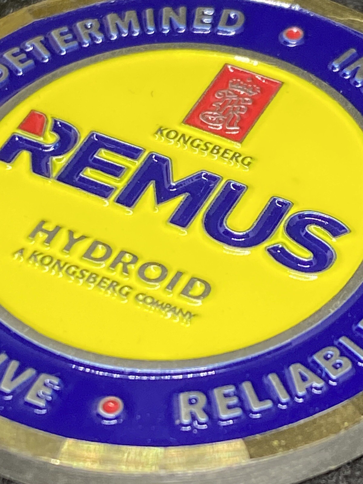 REMUS HYDROID KONGSBERG Intelligent Marine Robots # 397 AUV Navy ...