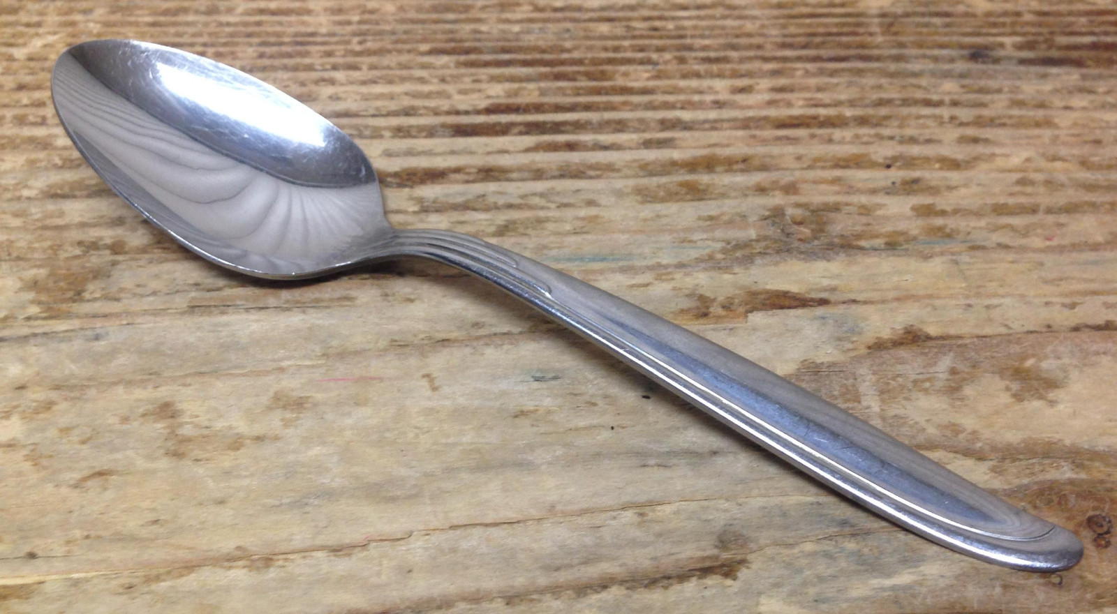 Oneida Stainless Sand Dune 1 Teaspoon Tea Spoon Groove Down Side 73287 ...