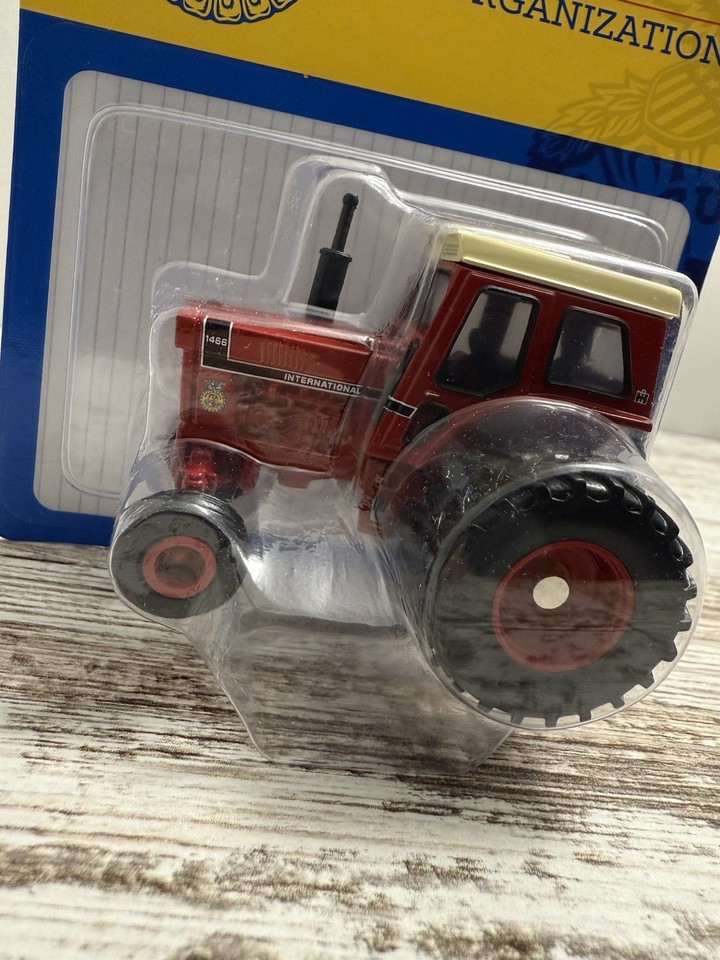 1/64 International Harvester 1466 Black Stripe Wide Front With FFA Logo ...