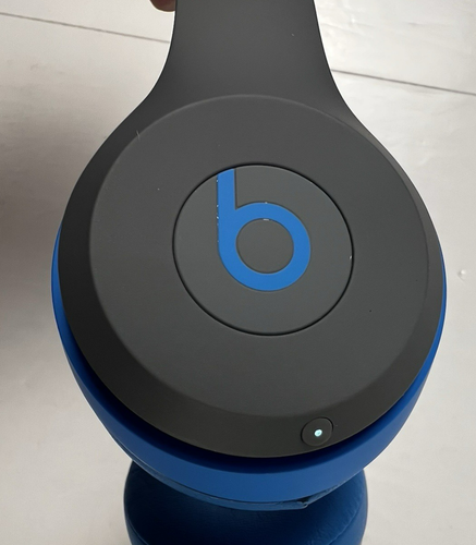 Beats Solo 4 Wireless Headphones Slate Blue Bluetooth On Ear Case ...