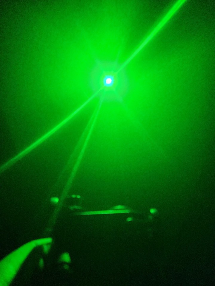 NEW! UHP Somogear Peq 15 - Black Housing RED Vis Laser & IR ...