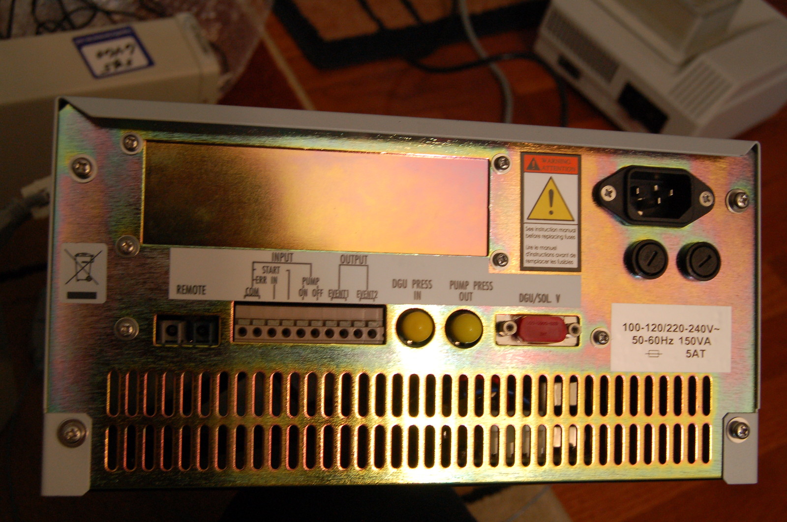 Shimadzu HPLC Prominence UFLC LC-20AD pump chromatography liquid ...