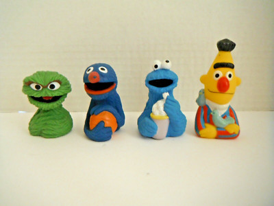 Sesame Street Henson Muppets Finger Puppets Grover, Bert, Oscar ...