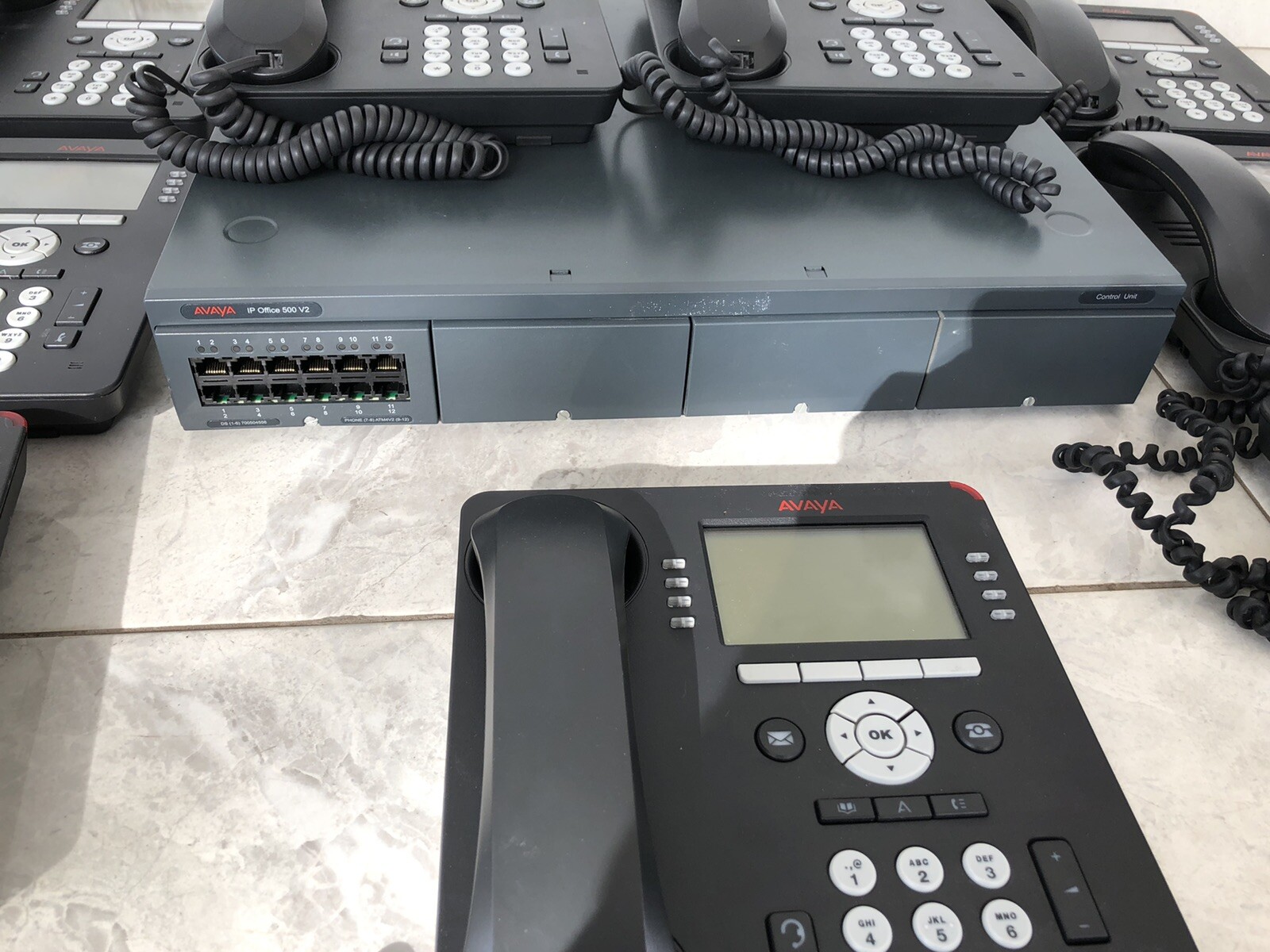 Avaya IP Office 500 V2 Control Unit Plus 9X Avaya Telephones | eBay