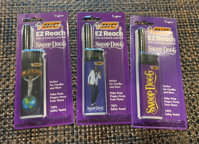 Snoop Dogg Lighter Bic EZ Reach Stocking Stuffer Funny Gift For Candles ...