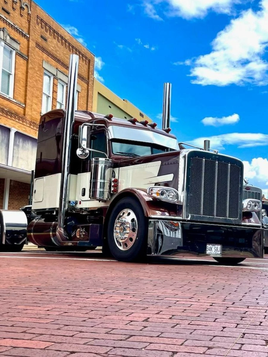 Peterbilt 379 Custom
