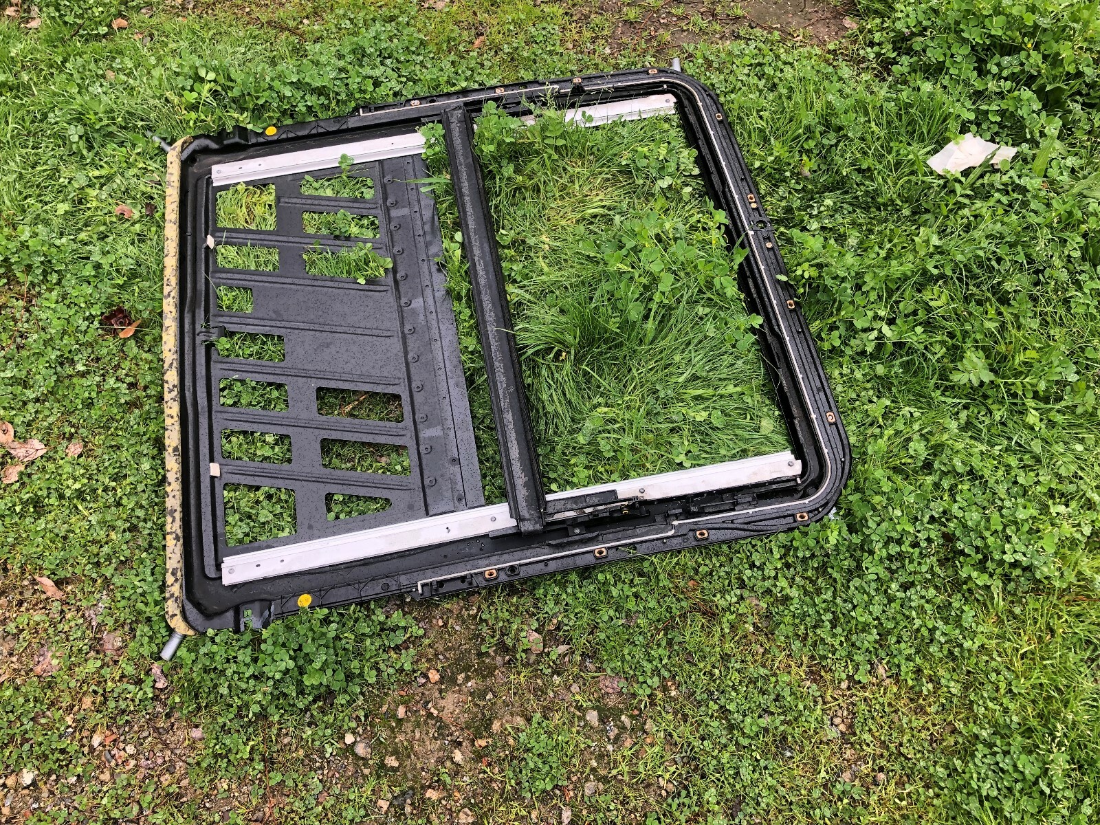 2003-2009 Mercedes-Benz W211 E320 E350 E500 E550 E63 E55 Sunroof ...