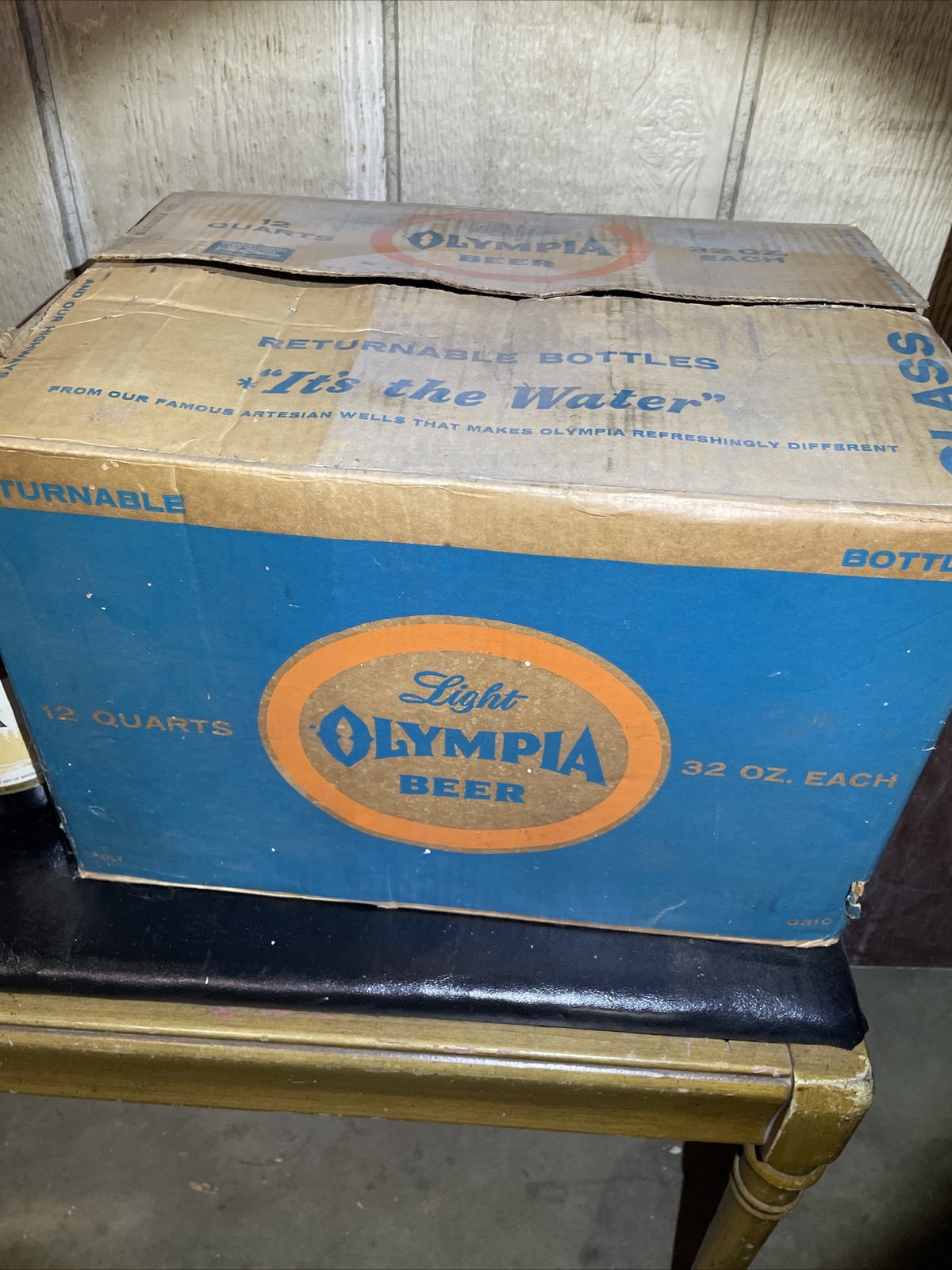Vintage Olympia Light Beer Box With 12 Empty Bottles And Insert Good ...