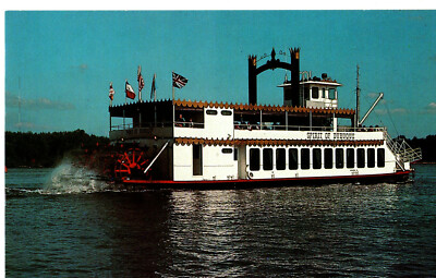 Spirit of Dubuque Paddlewheel Boat on Sightseeing Tour Postcard | eBay