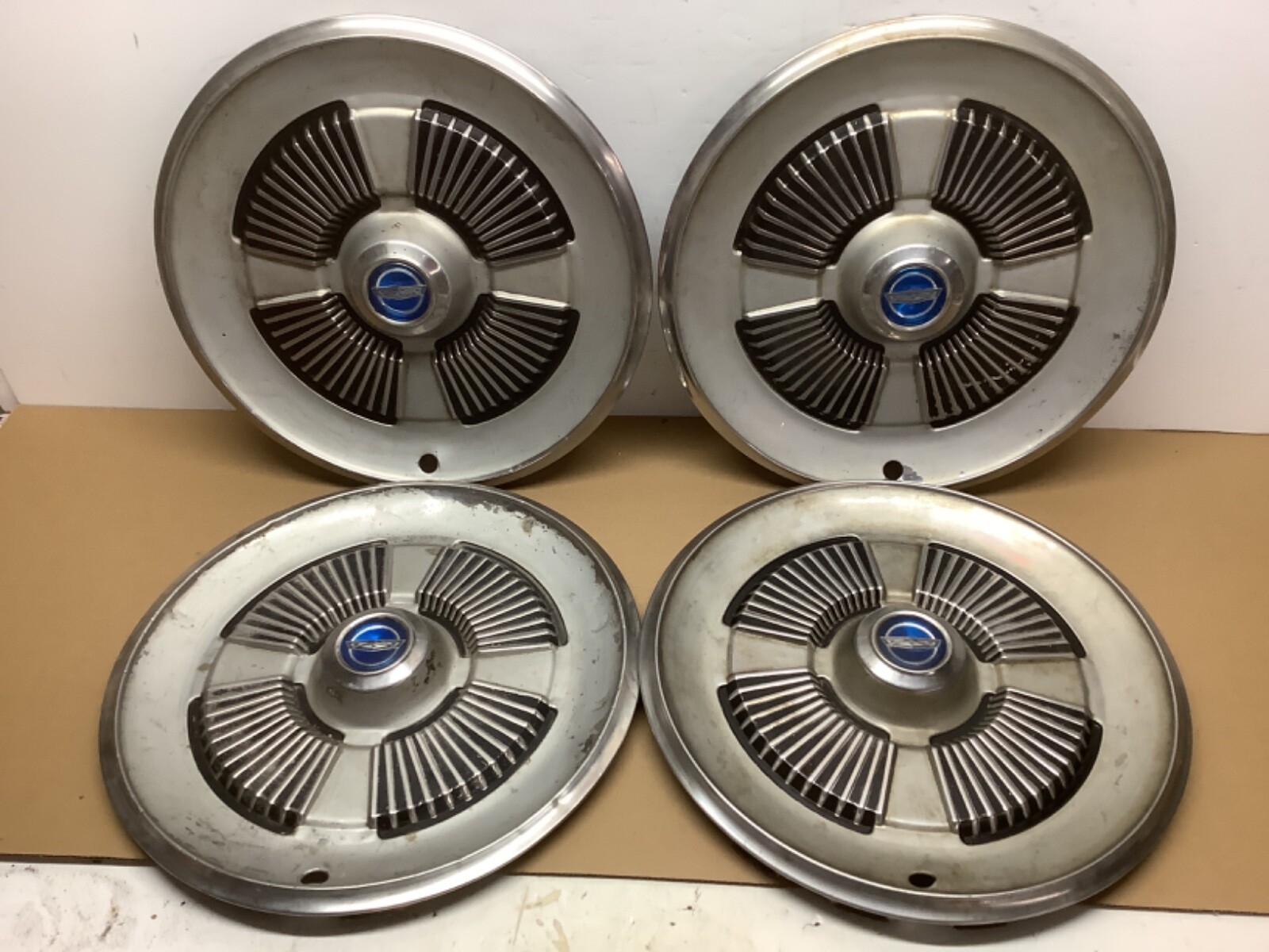VINTAGE 1965 1966 Ford Galaxie 500 Hubcaps 15” SET OF 4 OEM used 65 66 ...