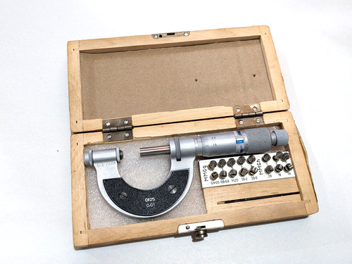 VIS Thread Pitch Micrometer METRIC 0-25mm | eBay