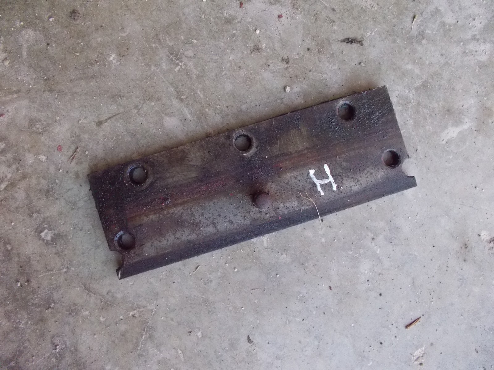 Farmall IHC H tractor engine motor crank seal brace bracket plate mount ...