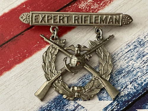 RARE Robbins Co. 1930's/WW2 U.S Marine Corps Rifle Expert Badge ...