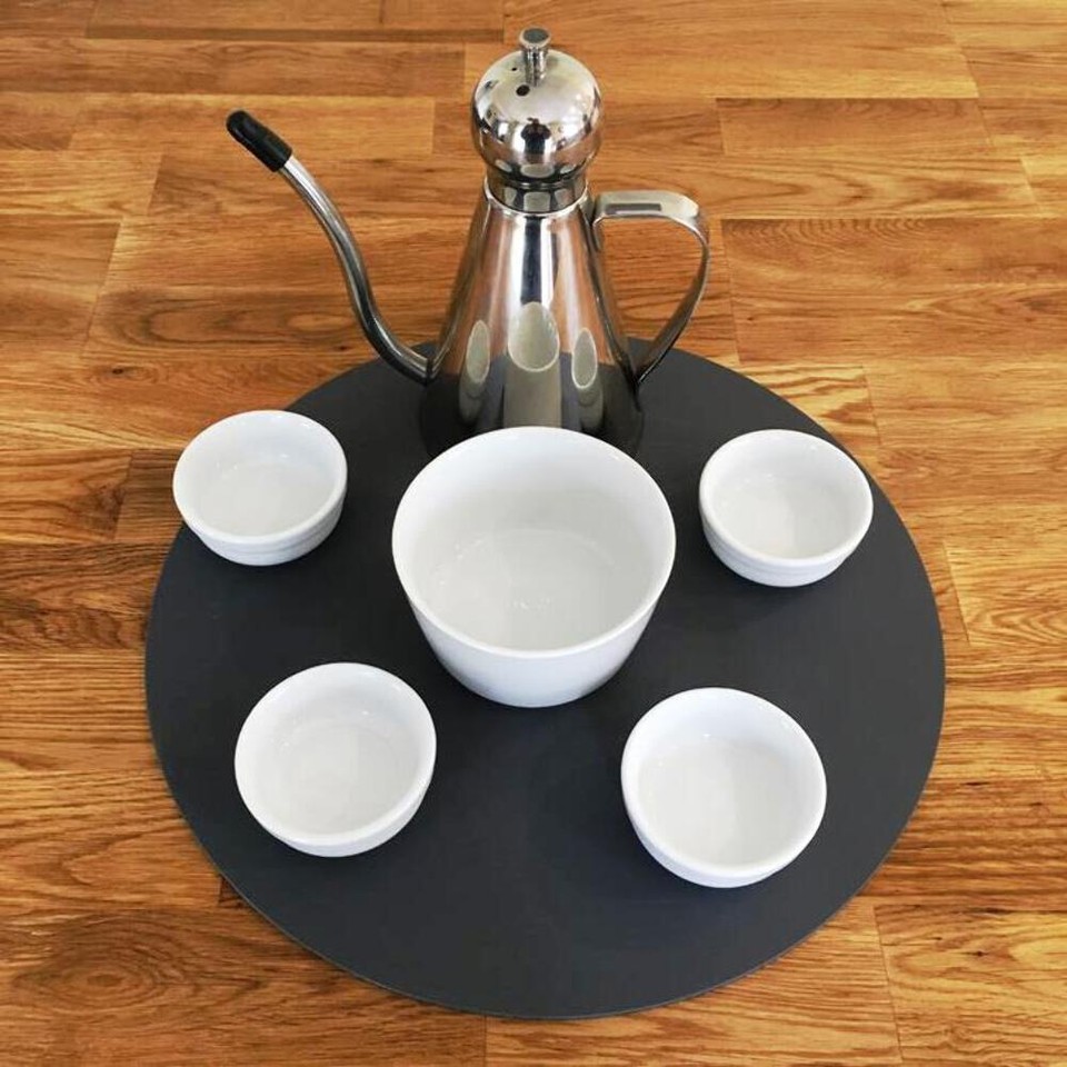 Round Serving Mat/Table Protector - Matt | eBay Australia