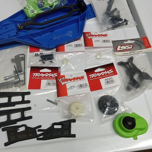 Traxxas Slash LCG CHASSIS , New & Used Parts NICE!!!! | eBay
