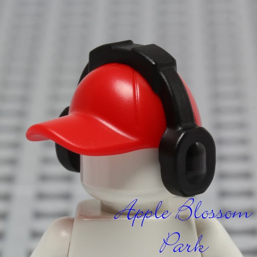 NEW Lego Minifig RED BASEBALL CAP - City Sports Hat Head Gear w/Music ...
