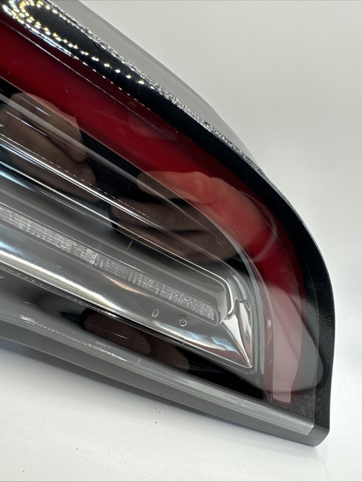 2017-2023 Tesla Modal 3 OEM Genuine Lamp Assembly Liftgate Reverse LH ...