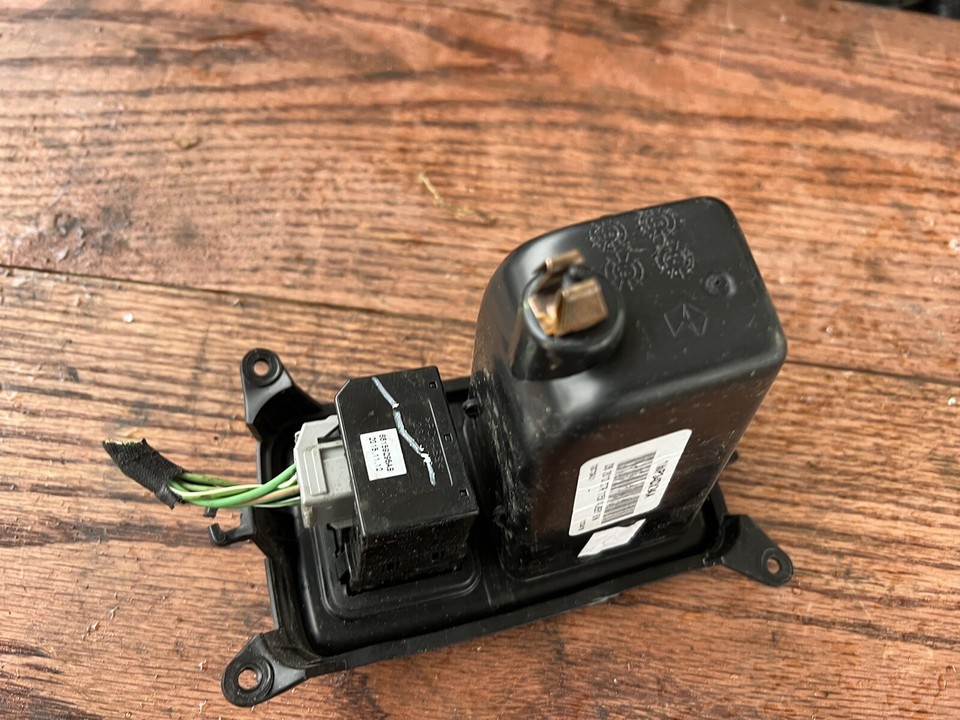 2013-2016 RAM 1500 DASH 115V AC Power Outlet Inverter Plug | 68159295AB ...