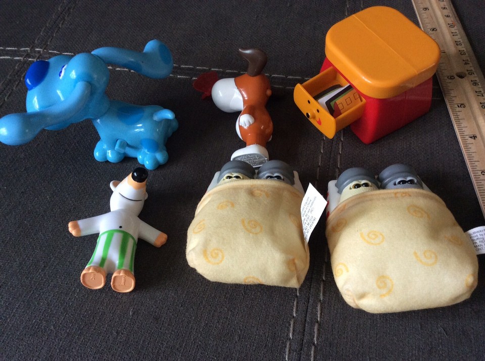 Blue's Clues Subway Kid's Meal Toys Nick Jr Blue Maisy Skipper Table ...