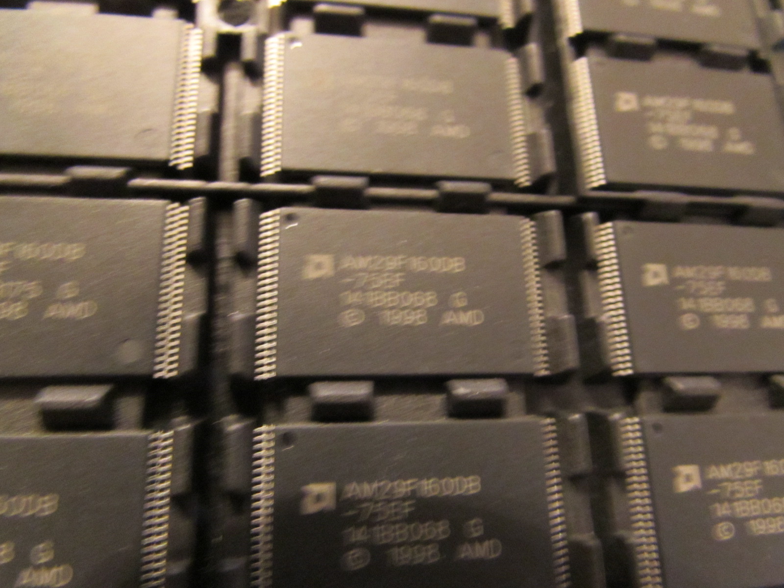 AM29F160DB-75EF AMD Flash Memory 16Mb, 75ns, 5V, Parallel NOR Flash 48 ...