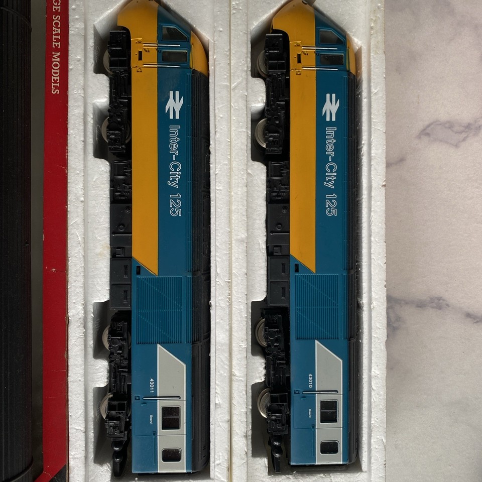 Hornby BR Class 253 HST 125 Intercity & 2 coaches Boxed | eBay UK