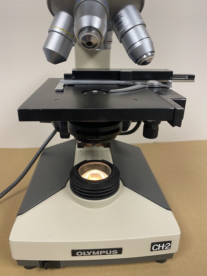 Olympus CH2 Binocular Microscope w/ 4 Objectives & Eyepieces CWHK 10x/18L | eBay