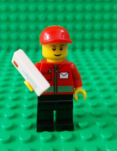 *NEW* Lego Post Man Mailman Minifig Fig Red Cap Parcel Letter x 1 ...