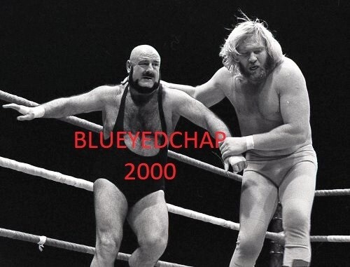 MAD DOG VACHON VS JOHN STUDD WRESTLER 8 X 10 WRESTLING PHOTO AWA WWF | eBay