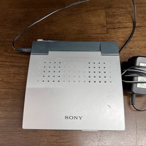 Sony Dream Machine FM/AM World Travel CD Clock Radio ICF-CD2000 Open ...