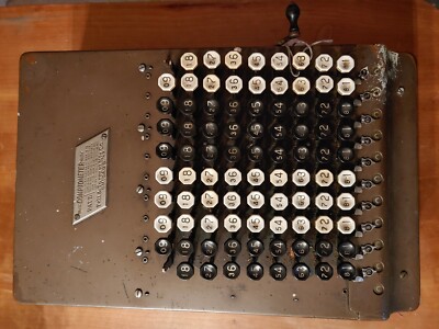 Cash Register, Adding Machines - Tarrant Comptometer Adding Machine