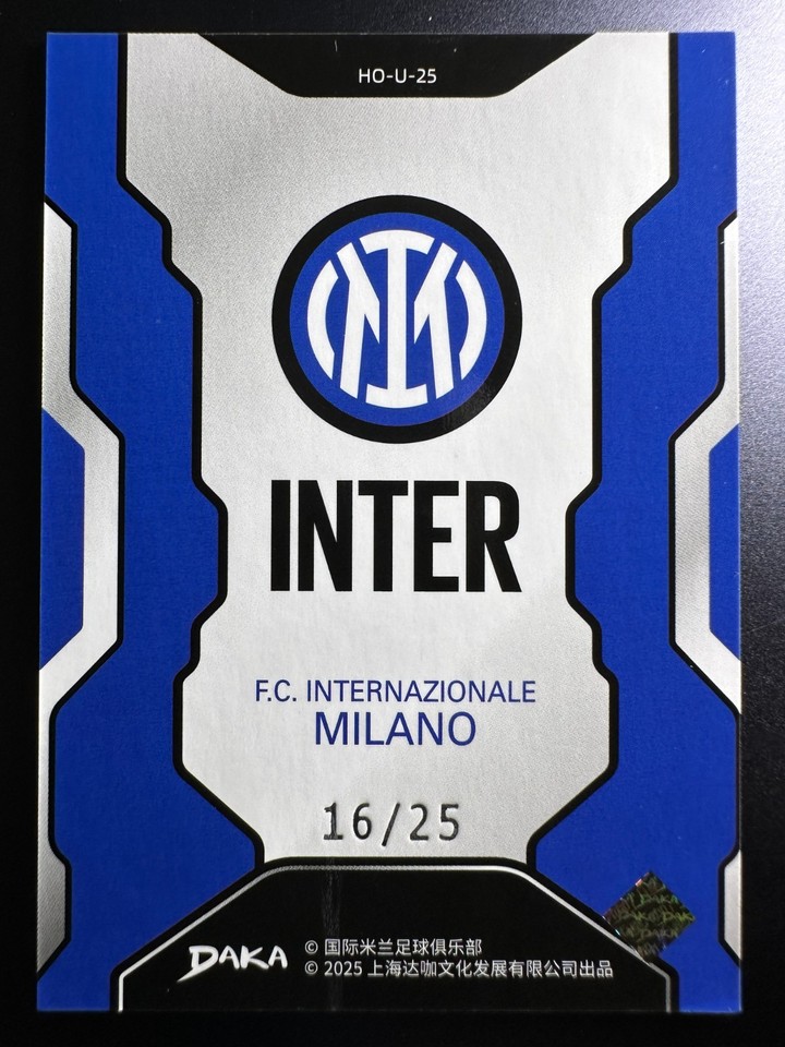 2025 Daka Inter Milan Team Set Soccer Holocene Case Hit SP Green /25 ...