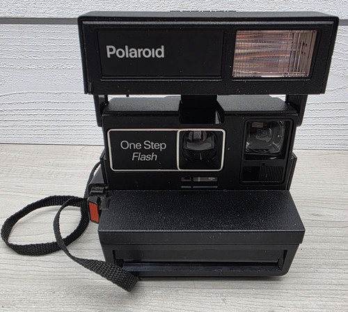 Vintage Polaroid One Step Flash 600 Instant Camera Black w/ Strap ...