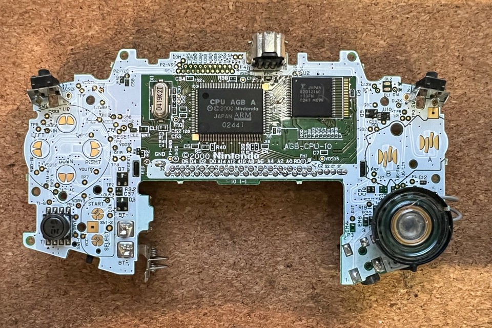 Nintendo GameBoy Advance Motherboard - 32 Pin - Tested, working | eBay