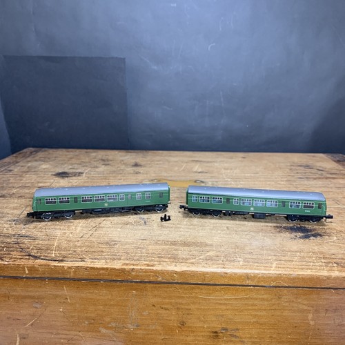 Graham Farish Green DMU Powered Car & Dummy Car Train Loco N Gauge ...